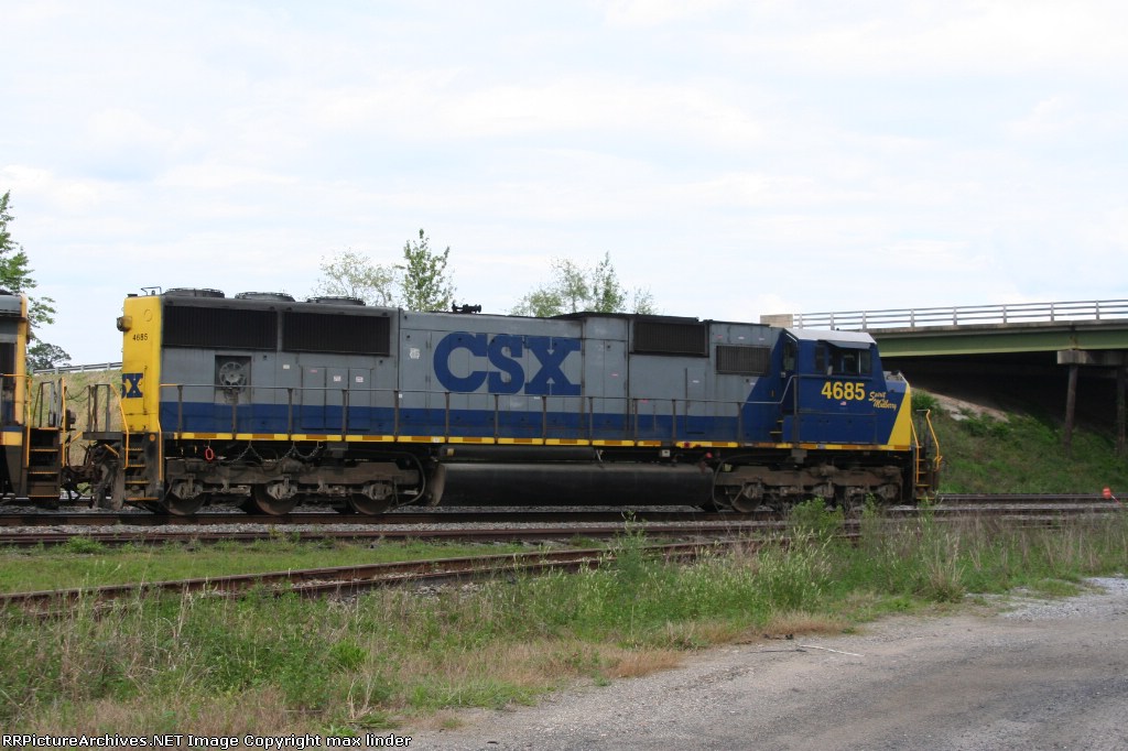 CSX 4685